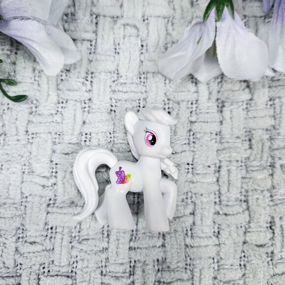 My Little Pony | Toys | My Little Pony Wave 6 Berryshine Nightmare ...